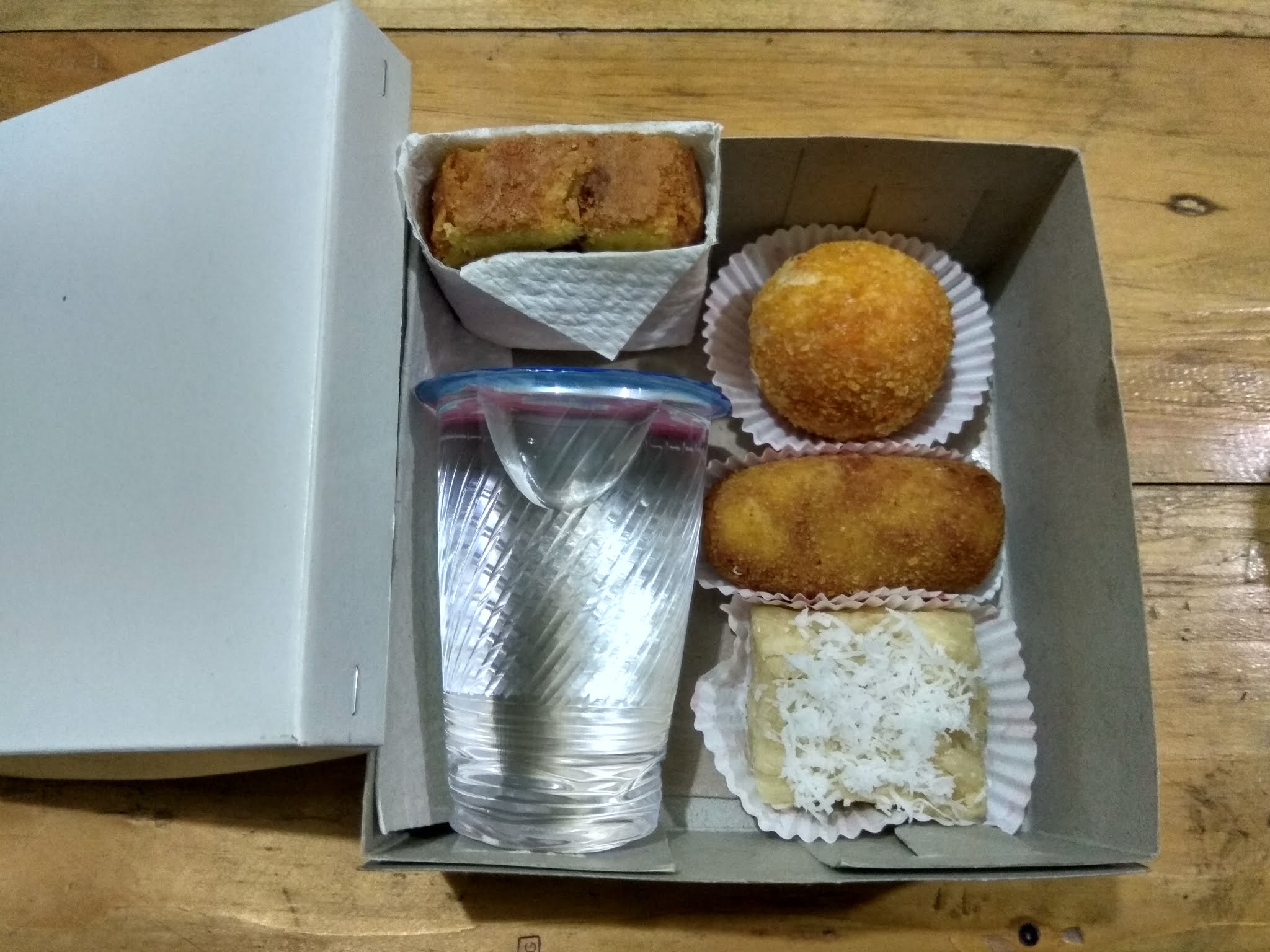 Contoh Foto Snack Box - Catering Cimahi