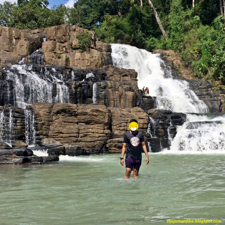 SELAMAT BERPETUALANG: Air Terjun Parangloe, pesona keindahan ...