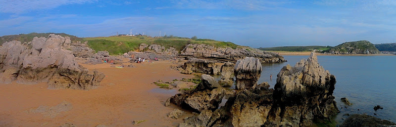 playas y paseos por la costa: CALAS DE CUCHIA EN MAREA BAJA