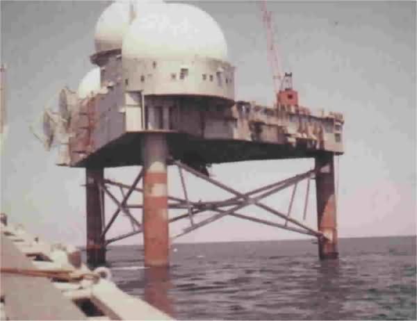 FALLOUT_SHELTER_NYC: TEXAS TOWER RADAR PLATFORMS-EARLY WARNING SEABOUND ...