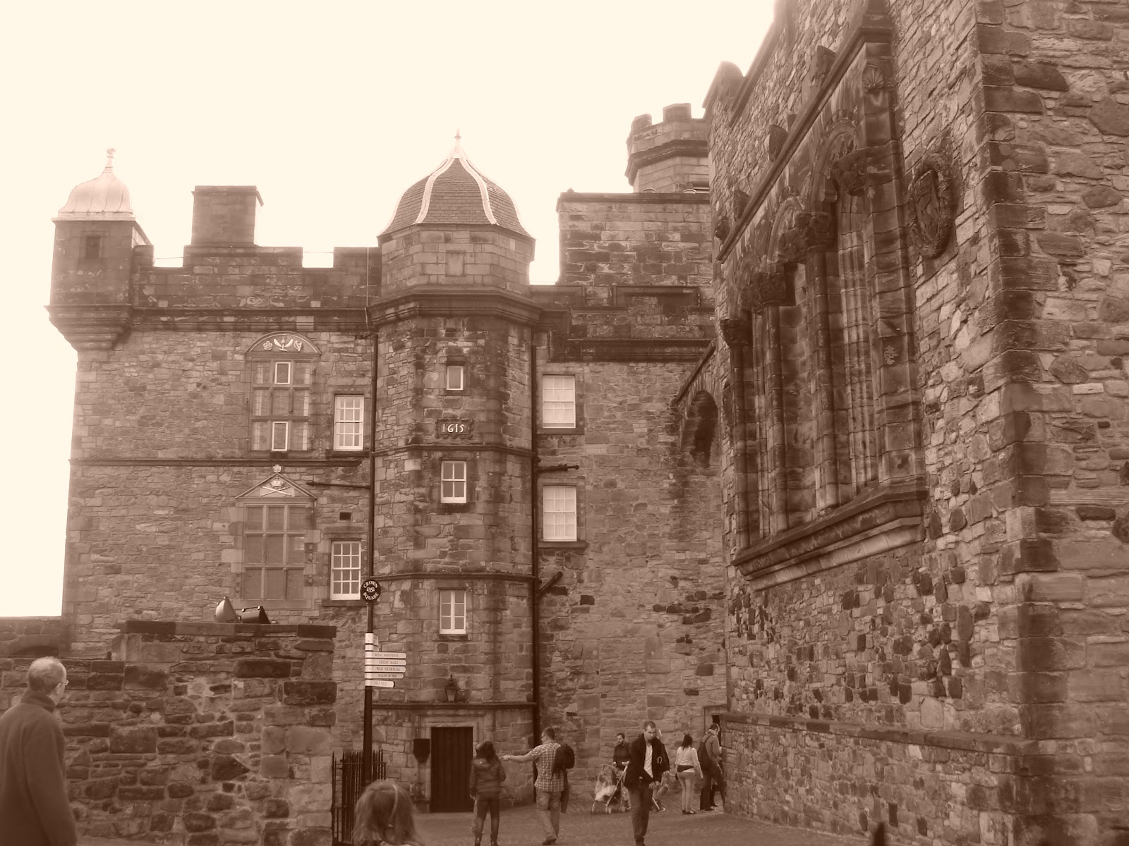 Undiscovered Adventures of Helen: Edinburgh Castle