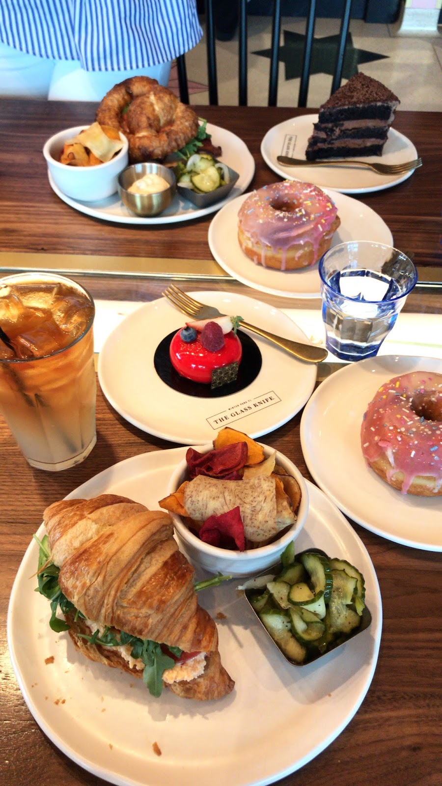 Lunch Vibes | Glass Knife | TianShanae