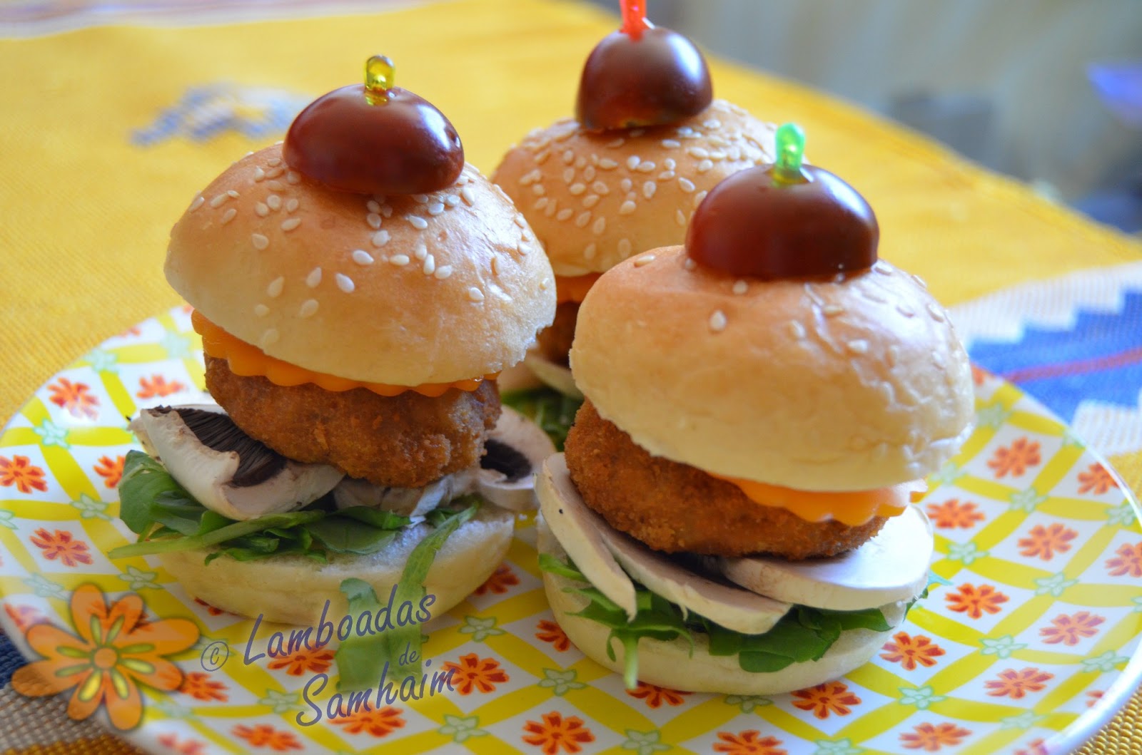 Lamboadas de Samhaim: Mini hamburguesas