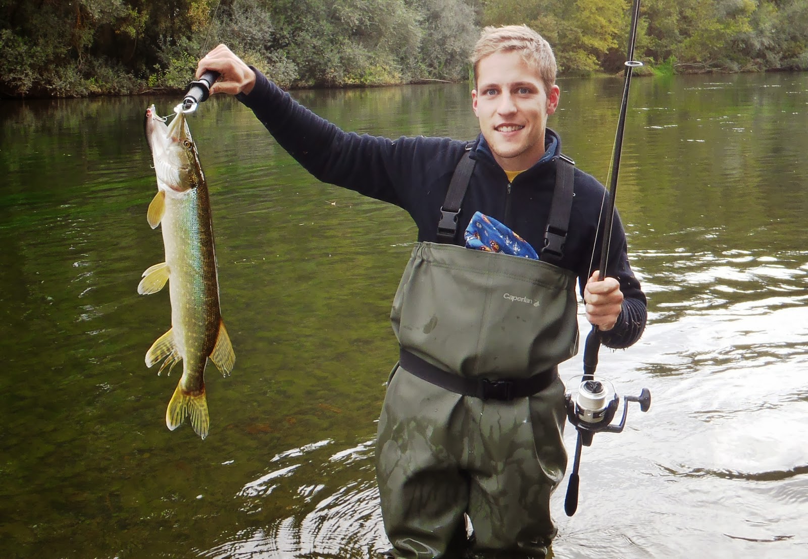 Pesca por los Ríos de Galicia: Lucios de otoño