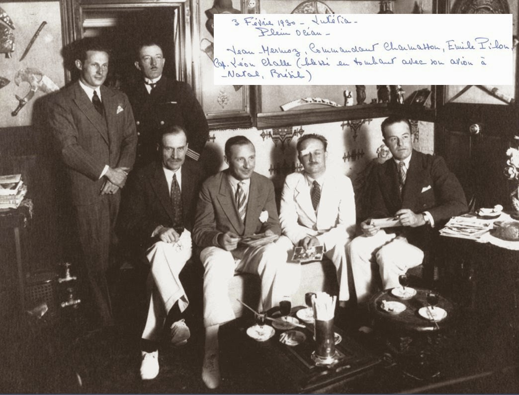 A la recherche du passé: Pilon