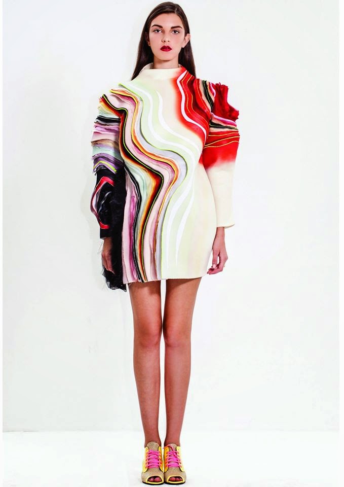 Thread, Fashion and Costume: Sivan Nishri