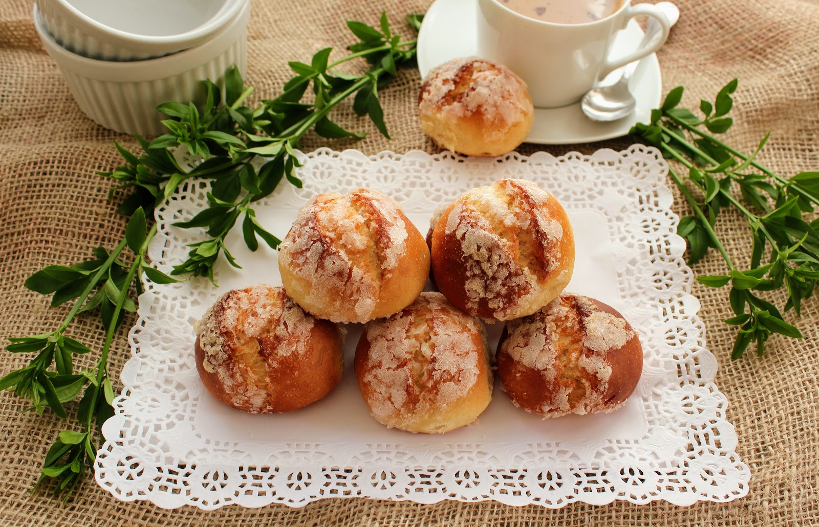 Mini Bollitos de Leche y Azúcar con Masa Madre - Cocinando con las Chachas