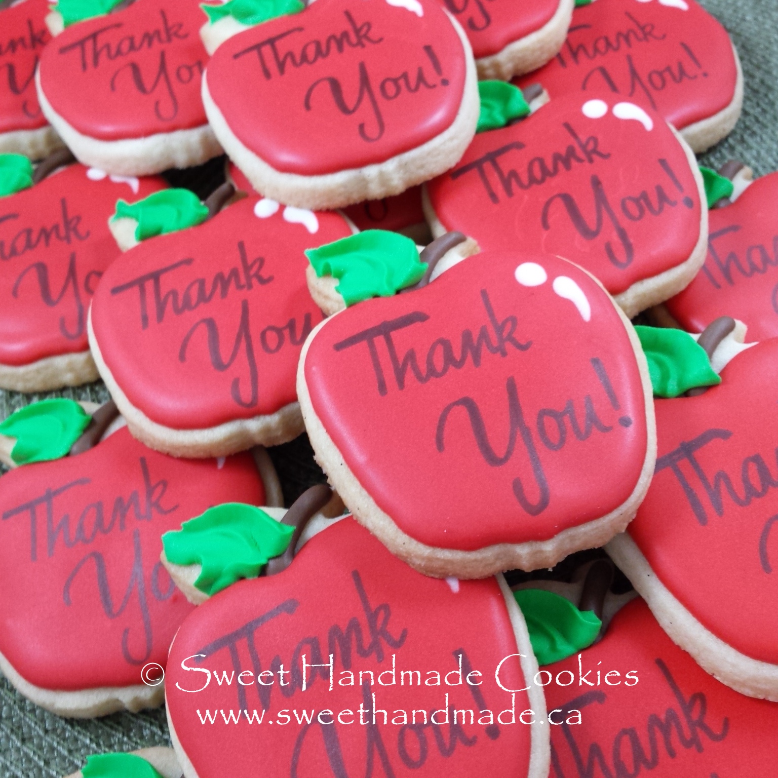 Sweet Handmade Cookies: Apple Thank You Cookies