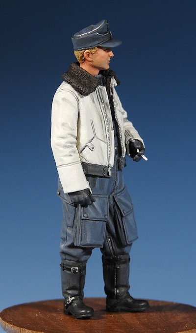 The Modelling News: Construction Review: Luftwaffe Fighter Pilot in ...
