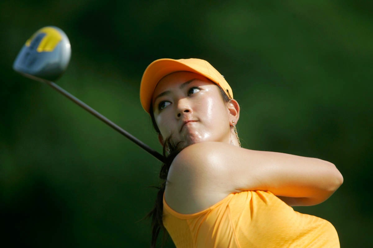 Most Beautyful Golf Player Michelle Wie Wallpaper photos ~ Sportsbazz ...