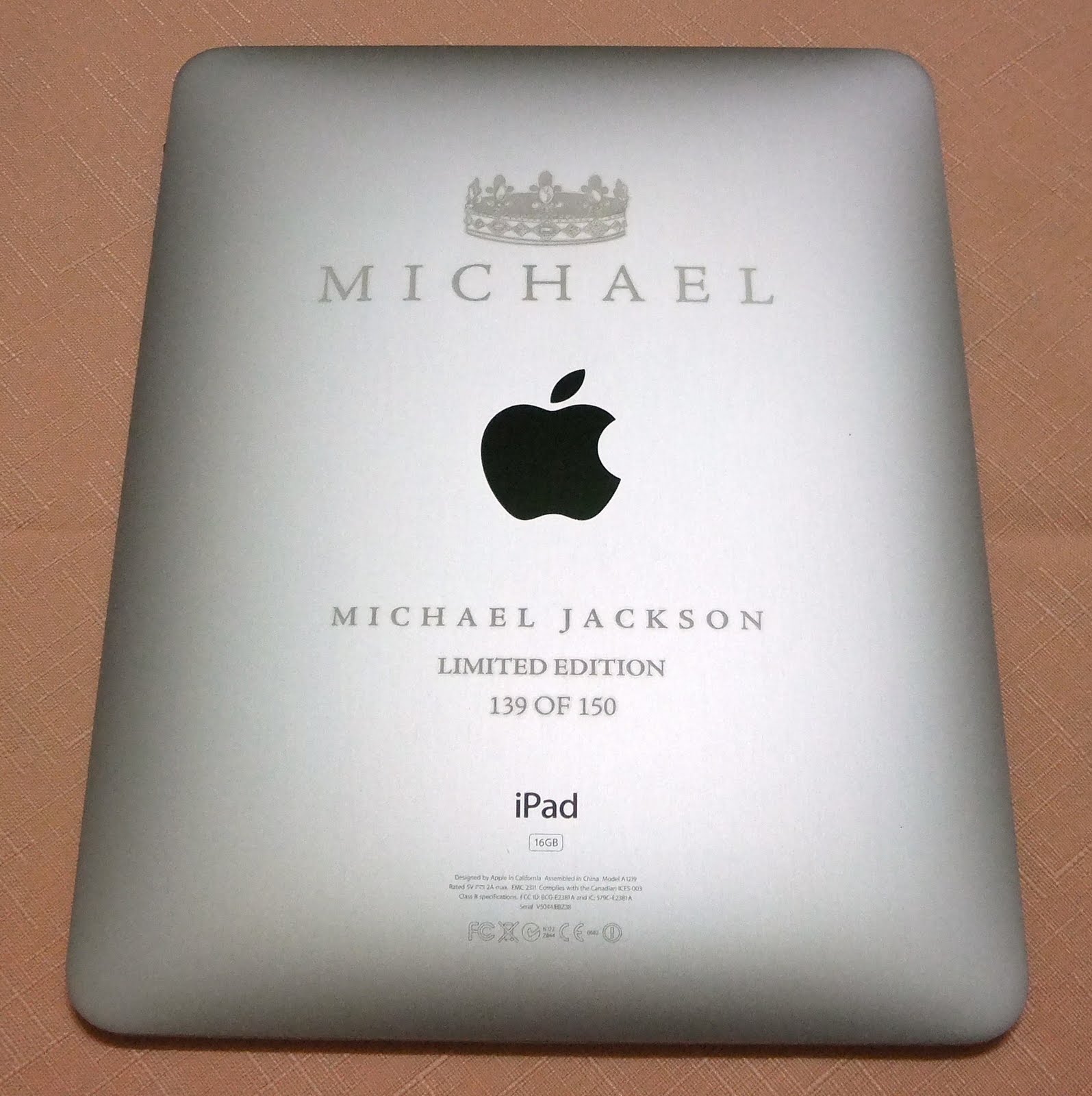 Music Haven: Rarities #42: Michael Jackson Limited Edition iPad (2010)