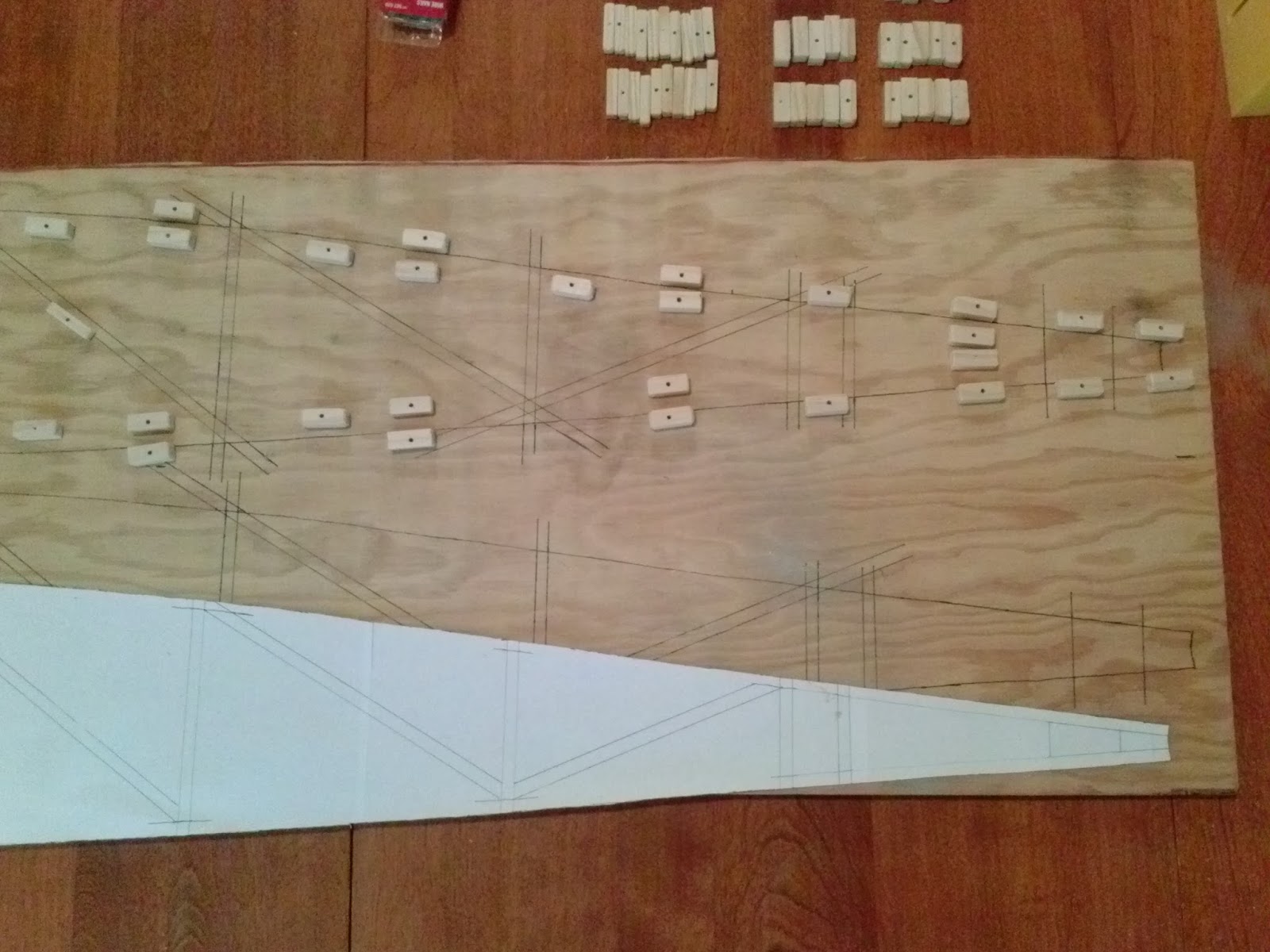 Aarons Cassutt builders blog: Setting up the rib jig and building gussets