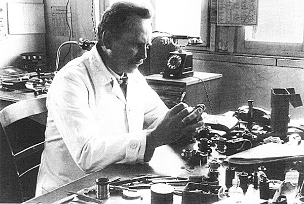 LEICA Barnack Berek Blog: OSKAR BARNACK AND THE EARLY HISTORY OF ...