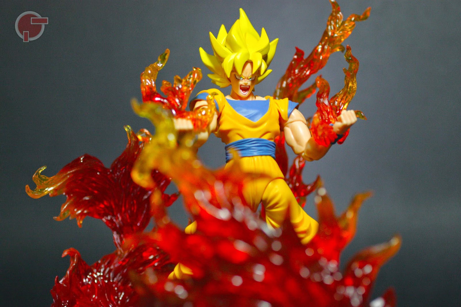 Firestarter's Blog: Toy Review: Tamashii Effect Burning Flame (Red & Blue)