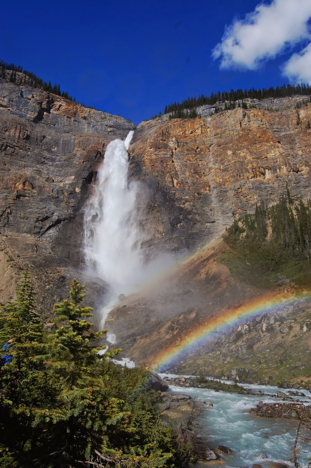 Camping Tips and Tricks: Takakkaw Falls, Yoho National Park