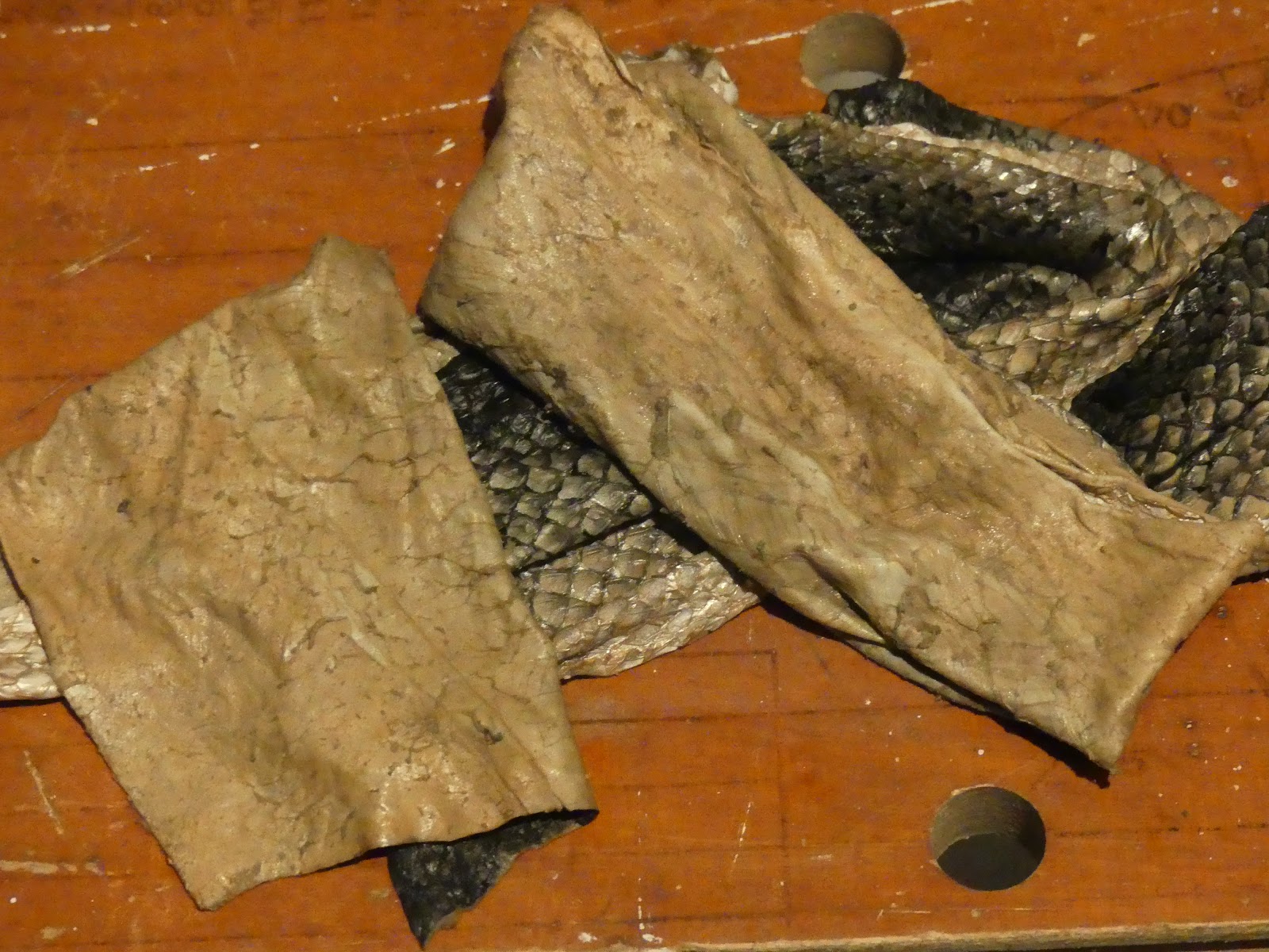 The Outdoor Traditionalist : Fish Skin Leather