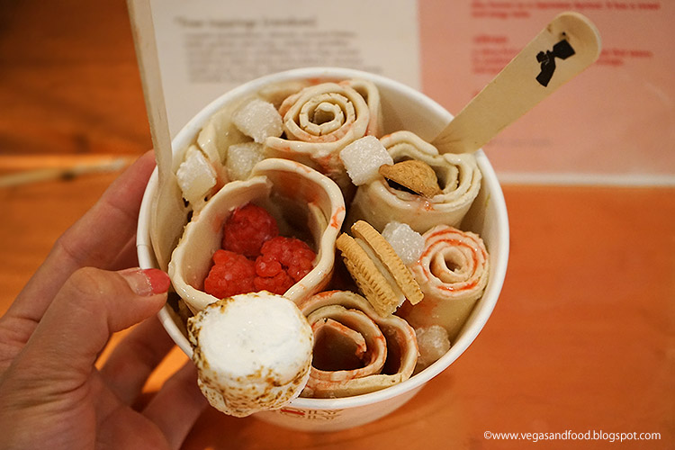 Holy Roly ice cream - Vegas and Food