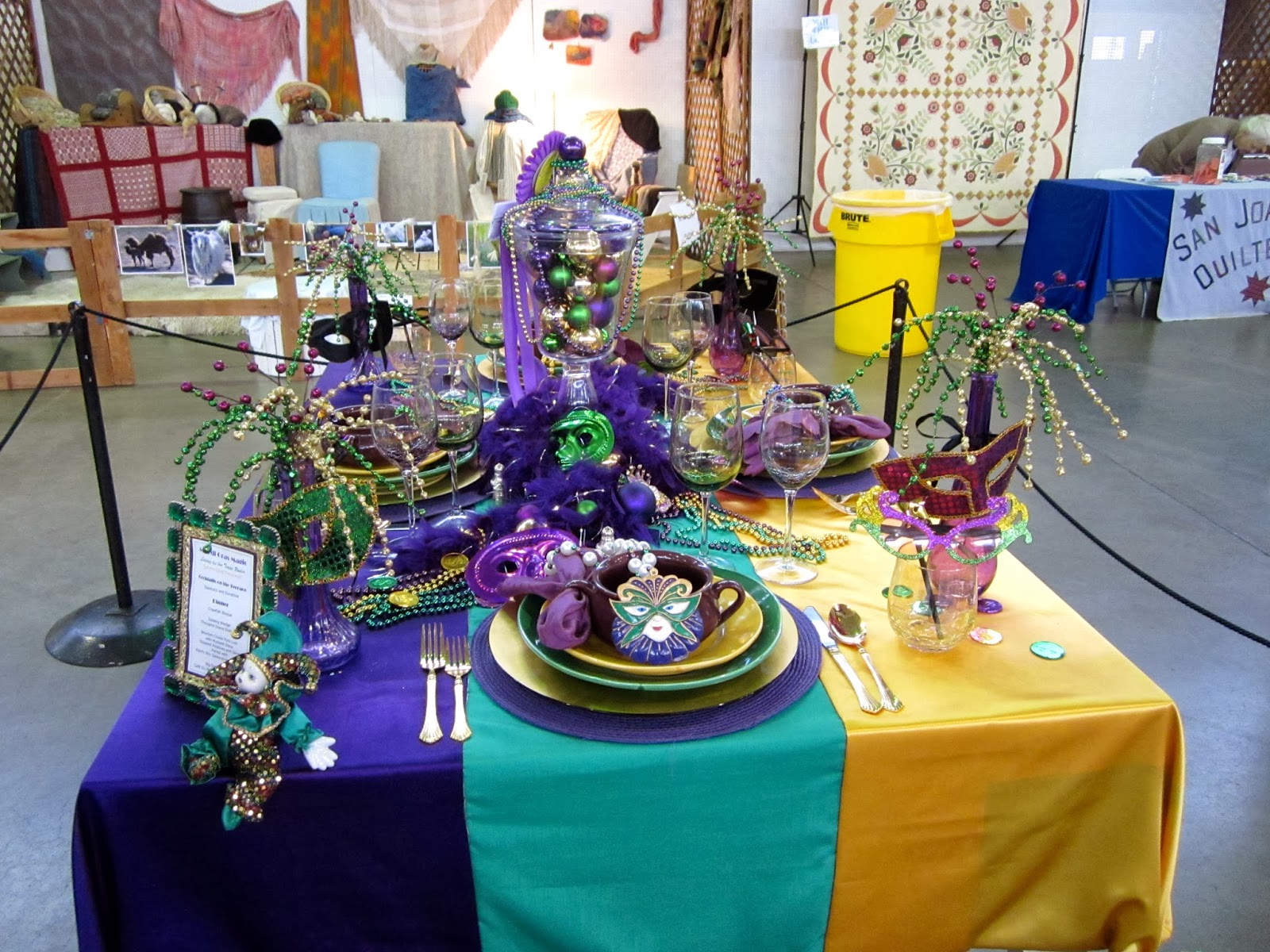 Sweet Bee Cottage: All the Other Table Settings from the County Fair