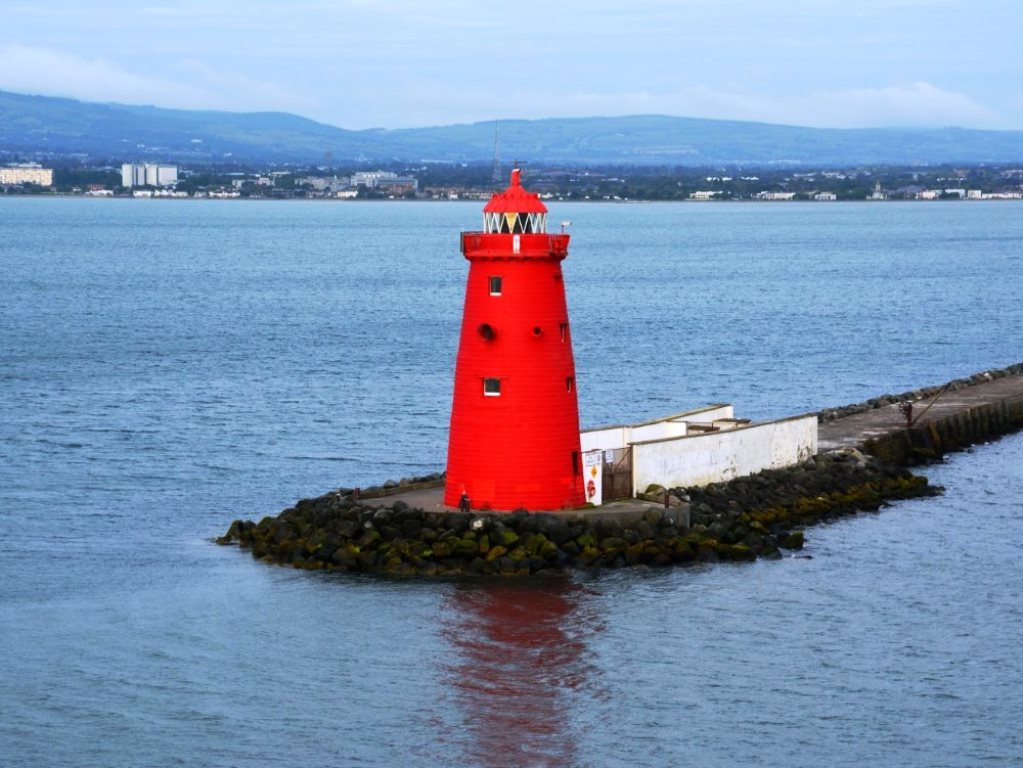 清清的世界旅行圖鑑: 愛爾蘭 都柏林 普爾貝格燈塔 (Poolbeg Lighthouse)、愛爾蘭鎮自然公園 (Irishtown ...