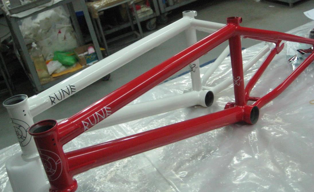 TheBikeCheck: Sneak Peek: Mutiny Frames