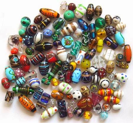 Who invented the beads and jewellery ? - Inventions by US