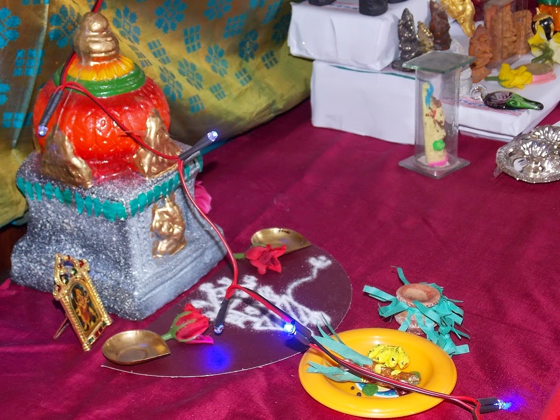 Gombe habba with different themes- Festivals