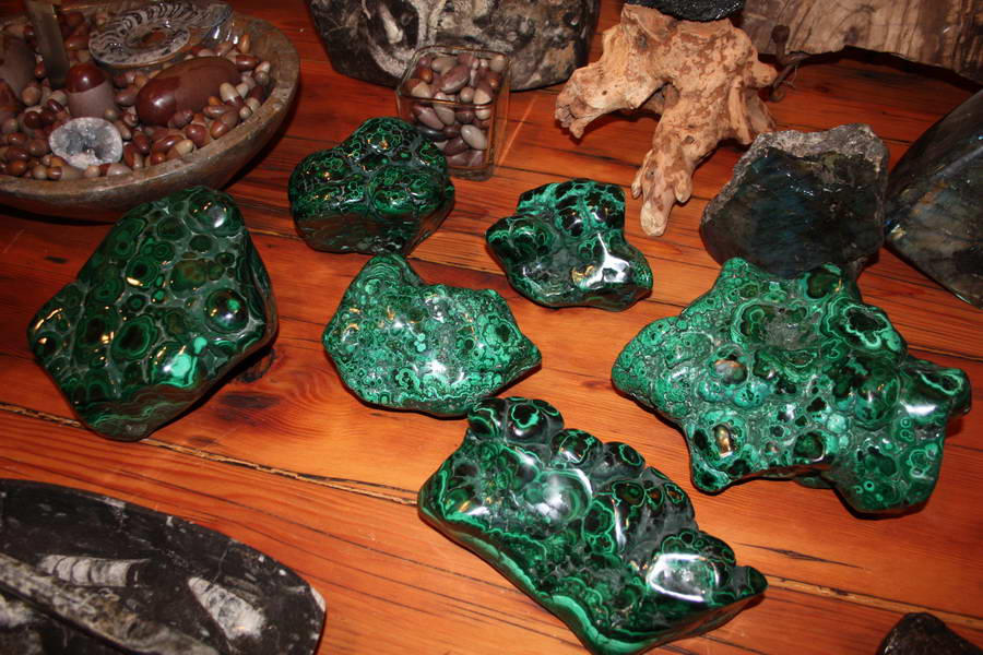 Zero Kaata: How to Identify Real Gemstones