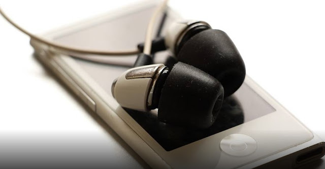 5 Merk Earphone Favorit Berkualitas Terbaik - Ketokmagic