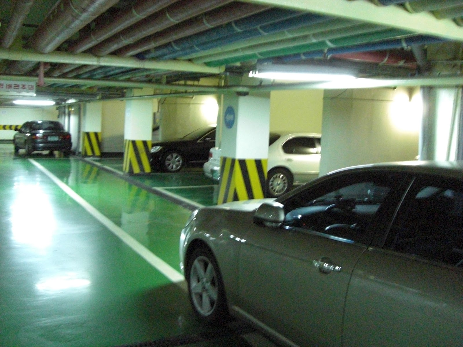 Seoul's parking - a visual tour