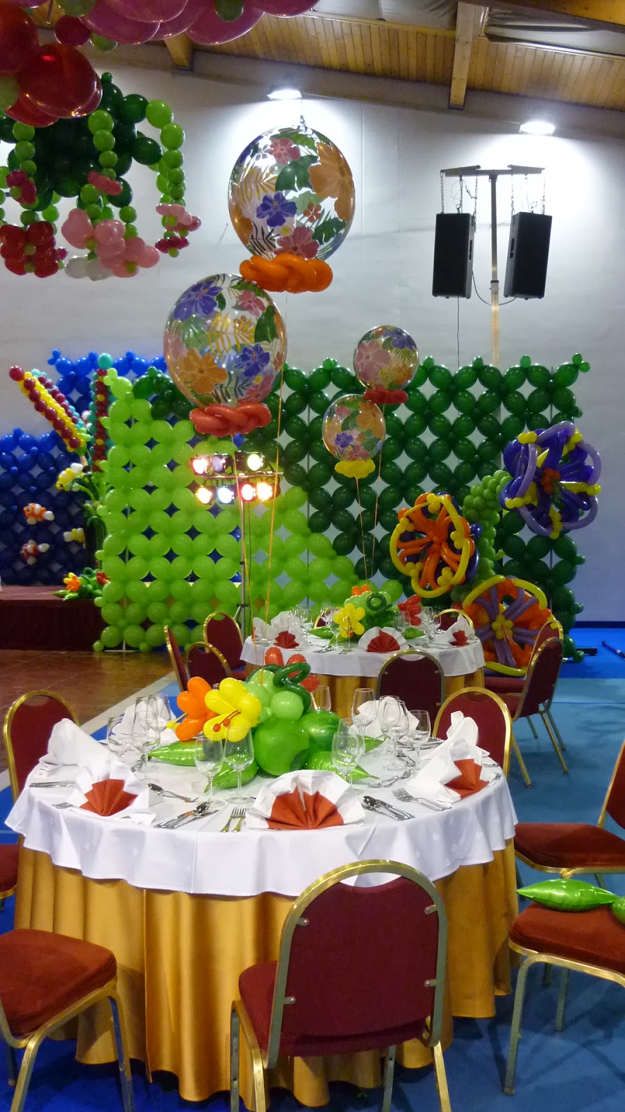 The Very Best Balloon Blog: Slovenia Event 2013 - Tropical Gala Party Decor