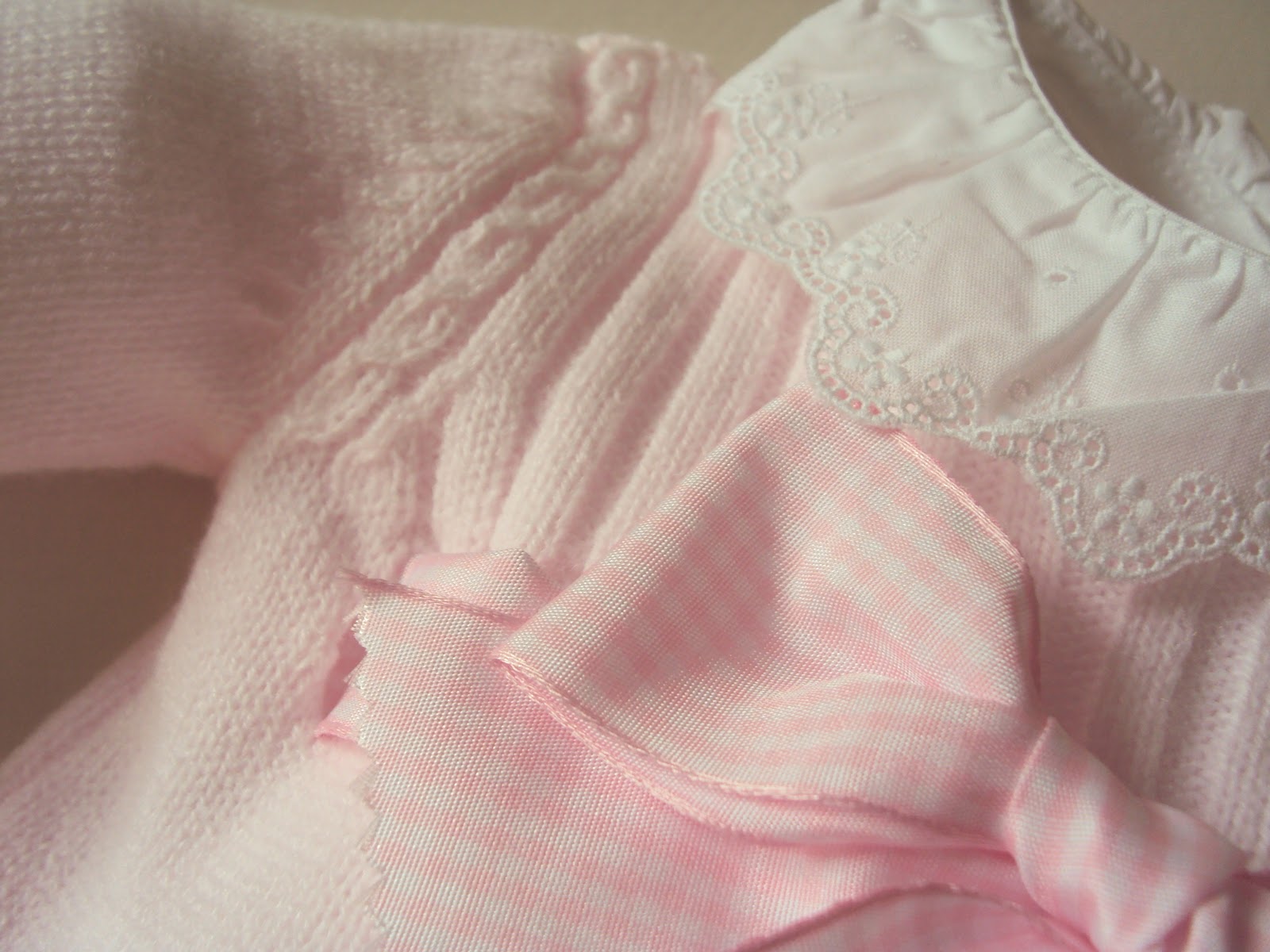 TRALALÁ: PUNTO ROSA