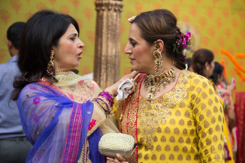 Orange and Pinkk: Vibrant Mehendi by Simran Jagdev