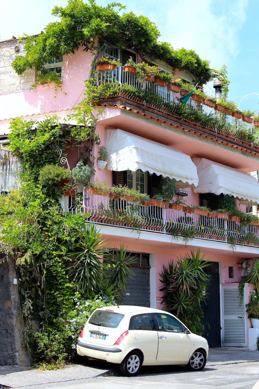 Panza auf Ischia - Ein kleiner & ruhiger Ort abseits des Tourismus ...