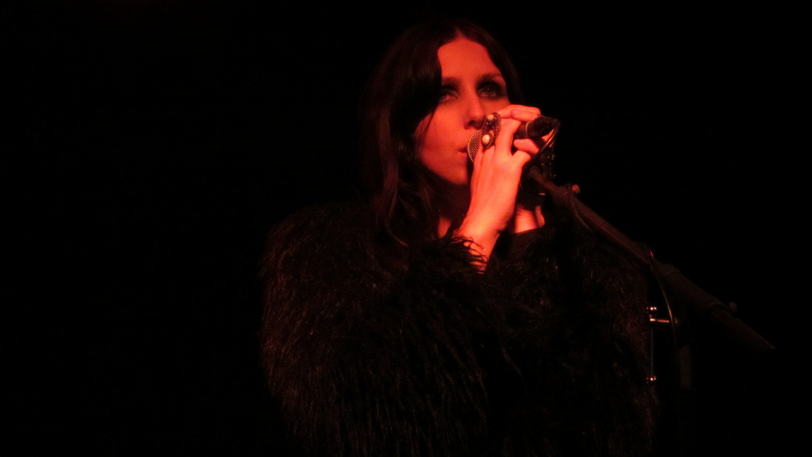 Music Dissolves Water: Chelsea Wolfe, The Earl, Atlanta - January 30, 2013