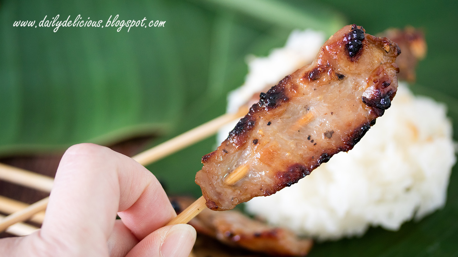 dailydelicious: Thai Grilled Pork with sticky rice (Khao Niaow Moo Ping ...