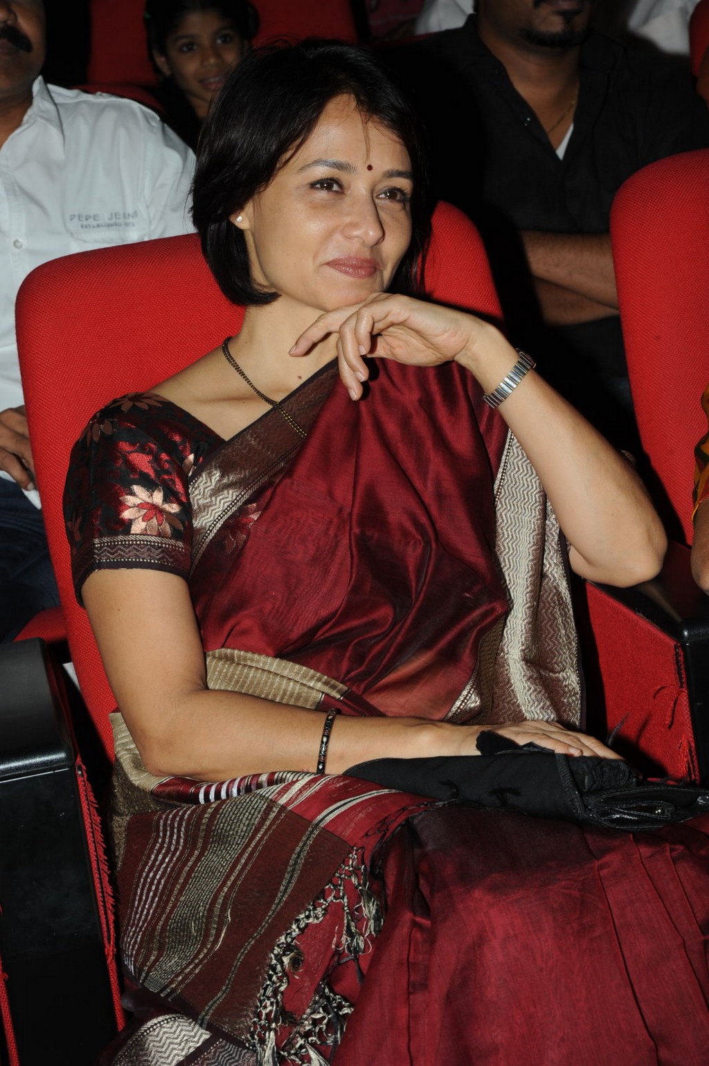Amala Akkineni Stills telugu actress photos