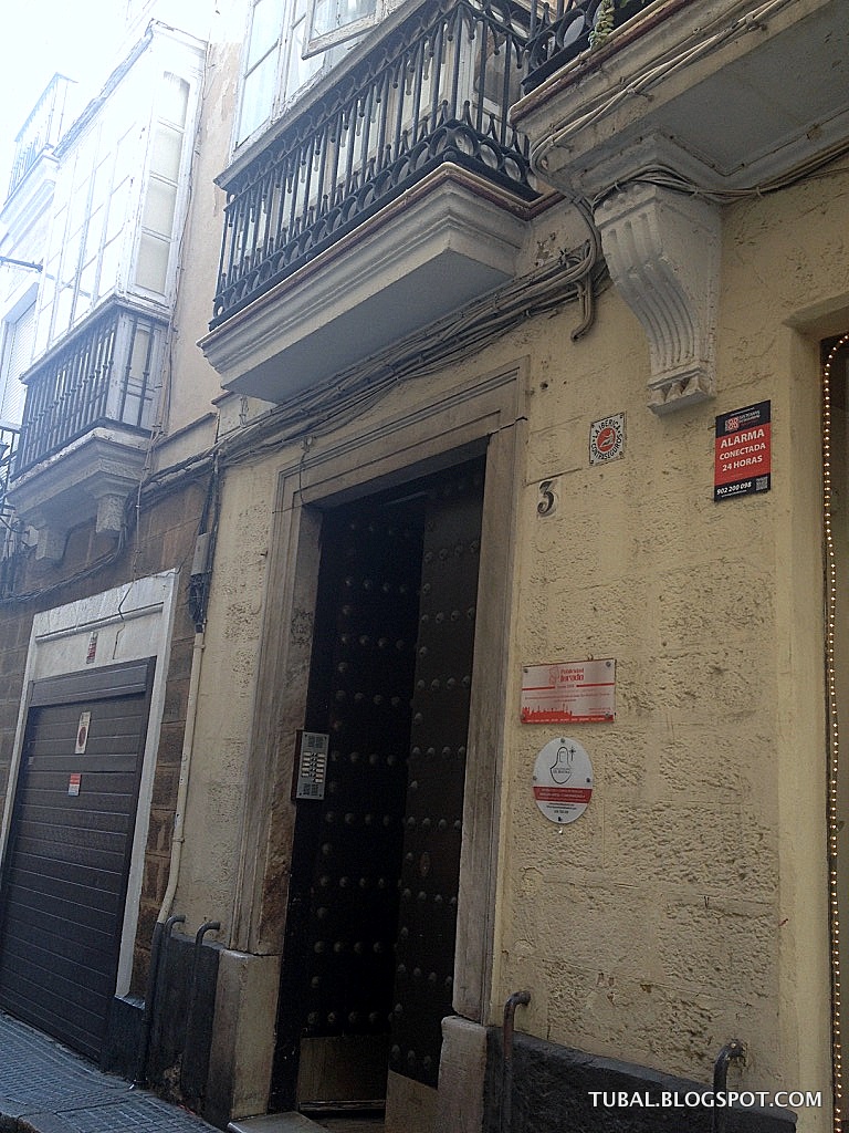 TUBAL: VISITA A LA CUEVA-CATACUMBAS DEL BEATERIO