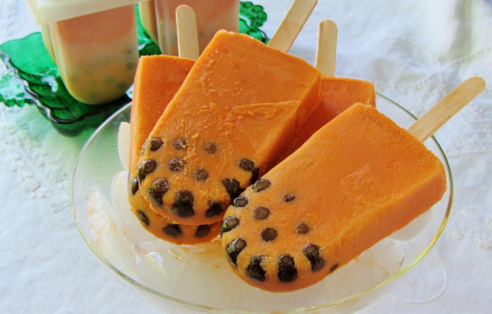 Let's eat......simple!: Boba Thai Tea Pops