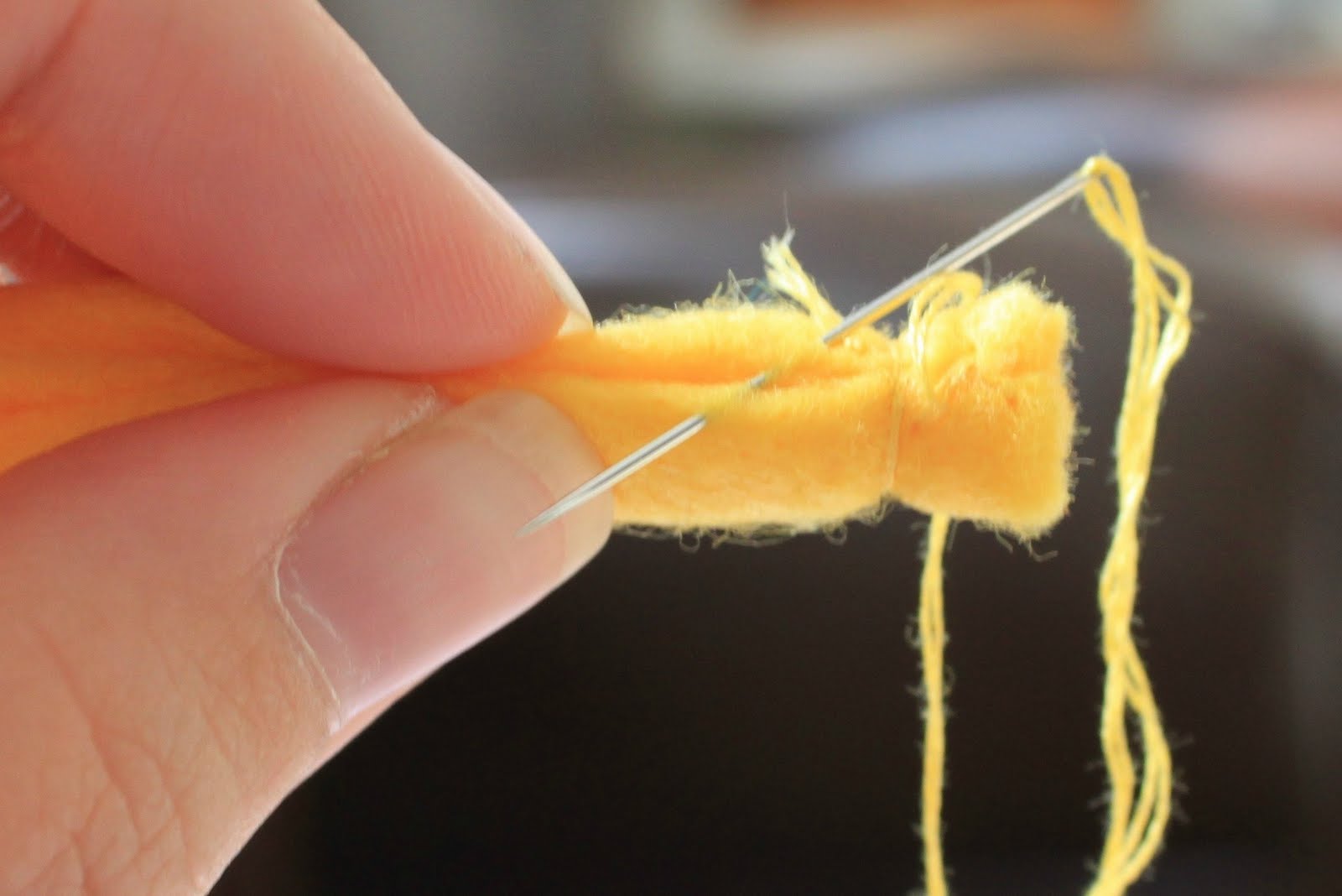 While Wearing Heels: I Heart Fake Food - Felt Corn Tutorial