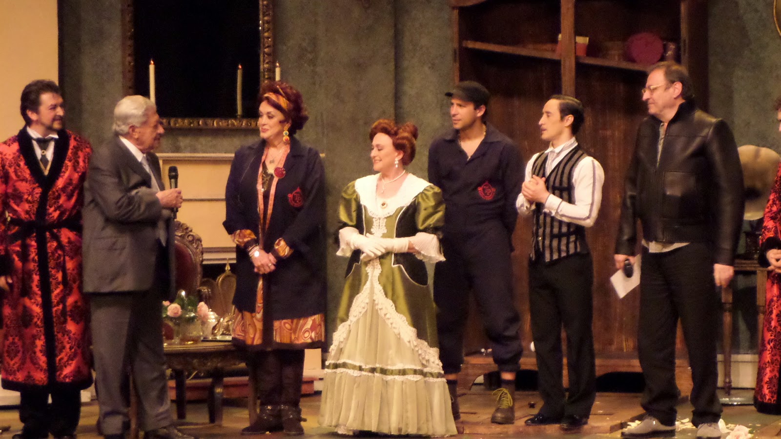 Reflector Informativo: Locos por el Té, Divertidísima comedia teatral