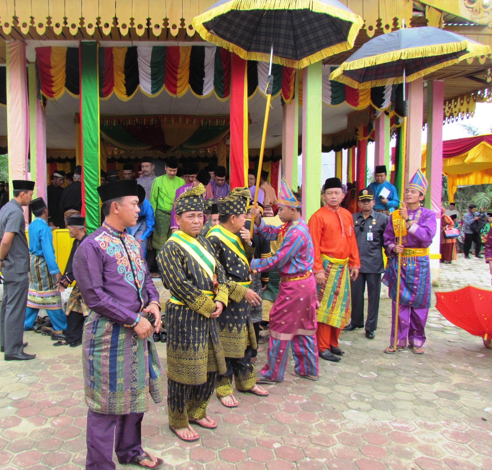 Gallery Upacara Adat Mandi Balimau Kasai Potang Mogang Tahun 2012 ...