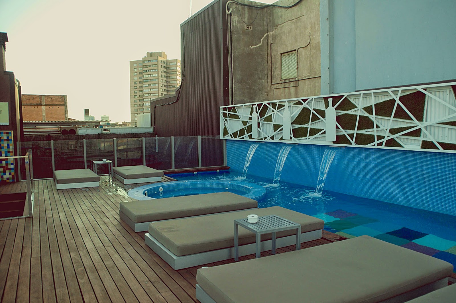 La Florinata: En la Ciudad 'Especial Terrazas': Axel Hotel Barcelona ...