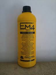 Perbedaan EM4 Pertanian dan EM4 Peternakan - TIPS BUDIDAYA