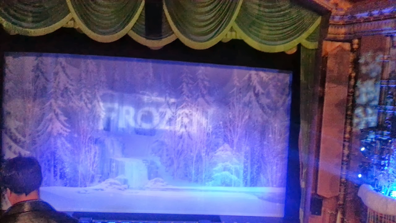 My Darling Rainbow: Belated; Went to the Frozen Pre-screening