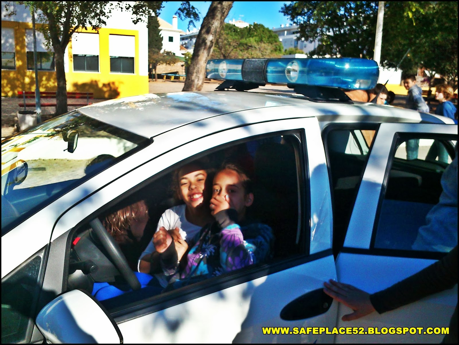 SAFEPLACE52: Bombeiros Municipais INEM e PSP juntos com comunidade ...