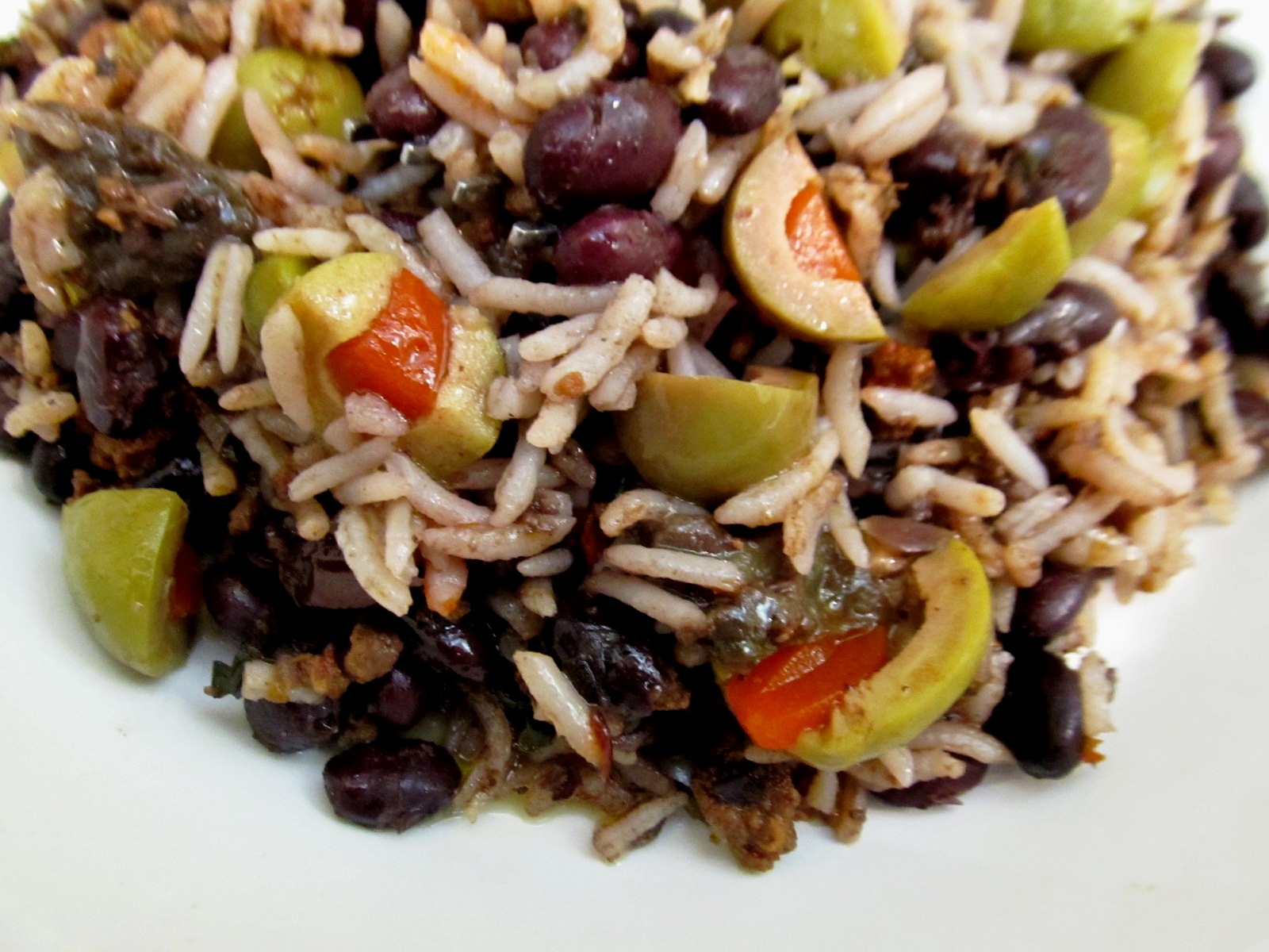 Food and Thrift: Black Beans and Rice...and Cuban Picadillo