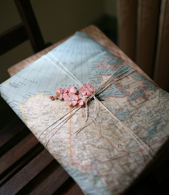 Simple Details: free maps for giftwrap