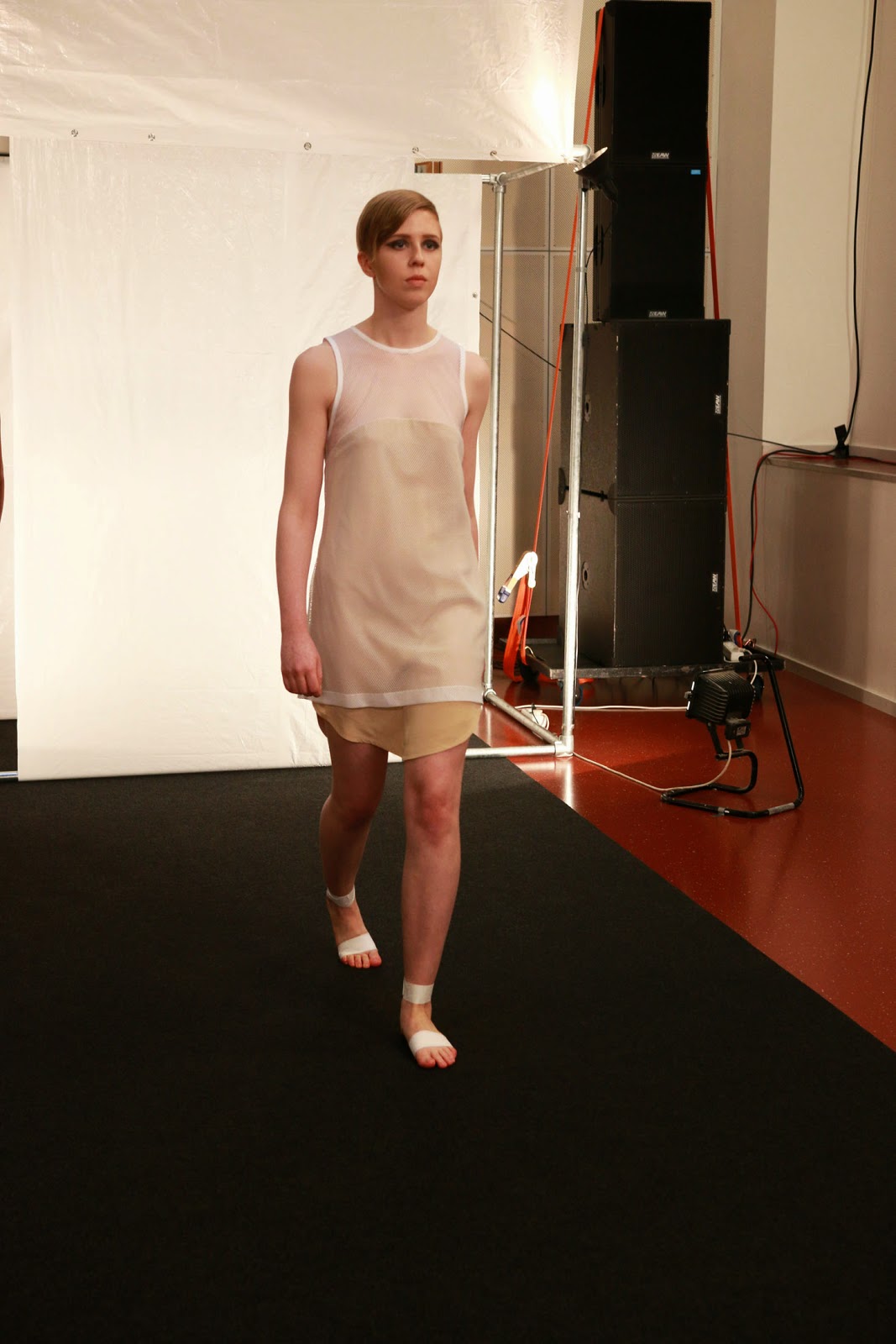 FASHION IN OSLO: HiOA student show: The edge of future