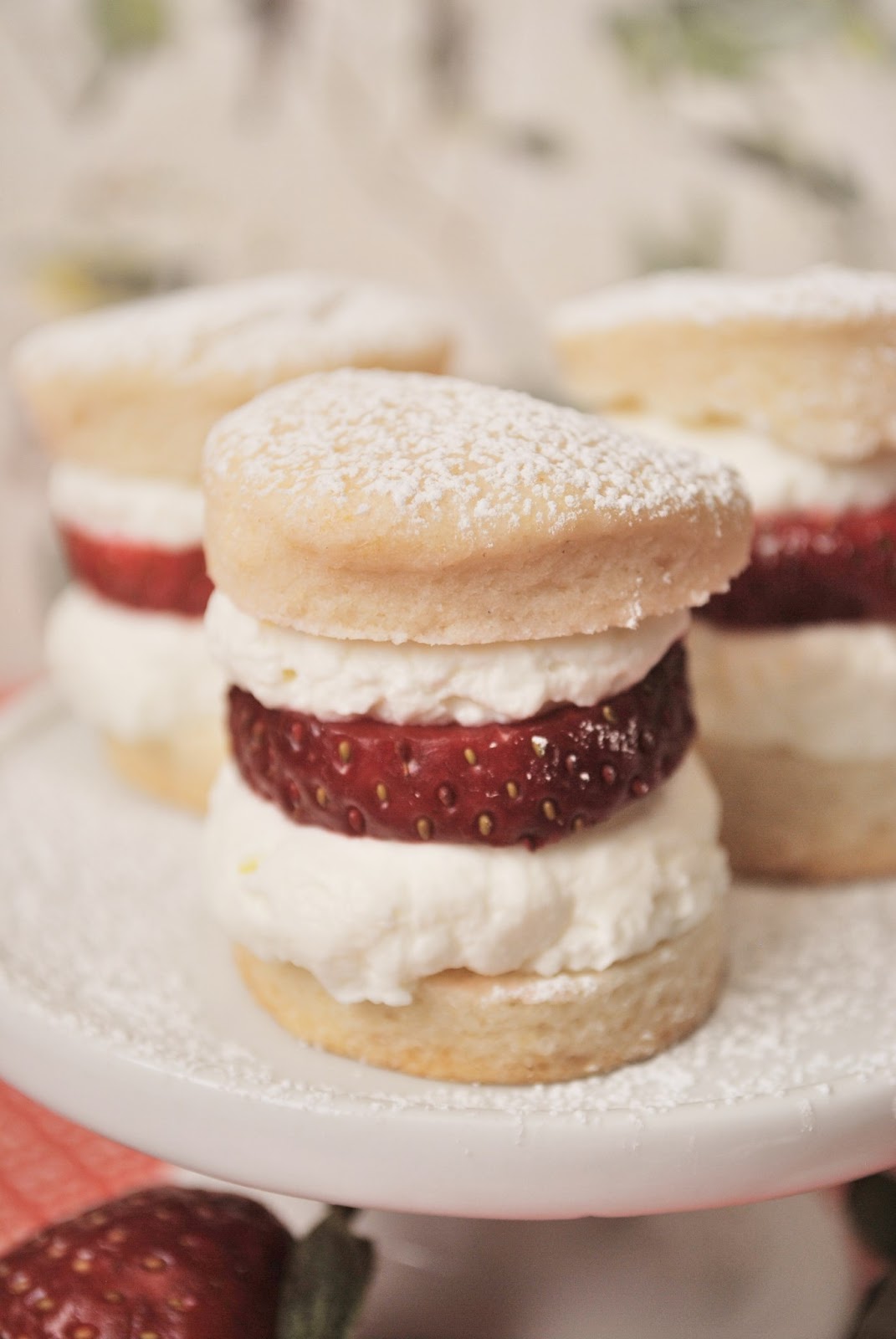 Mini Strawberry Shortcakes - The Kitchen McCabe
