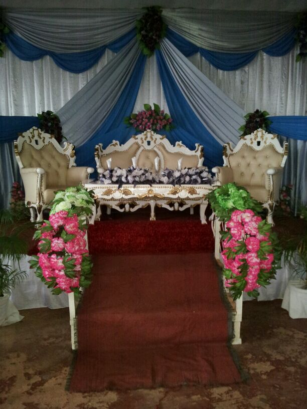 IDDY ALLUTE: Upambaji wa harusi zetu Kigoma